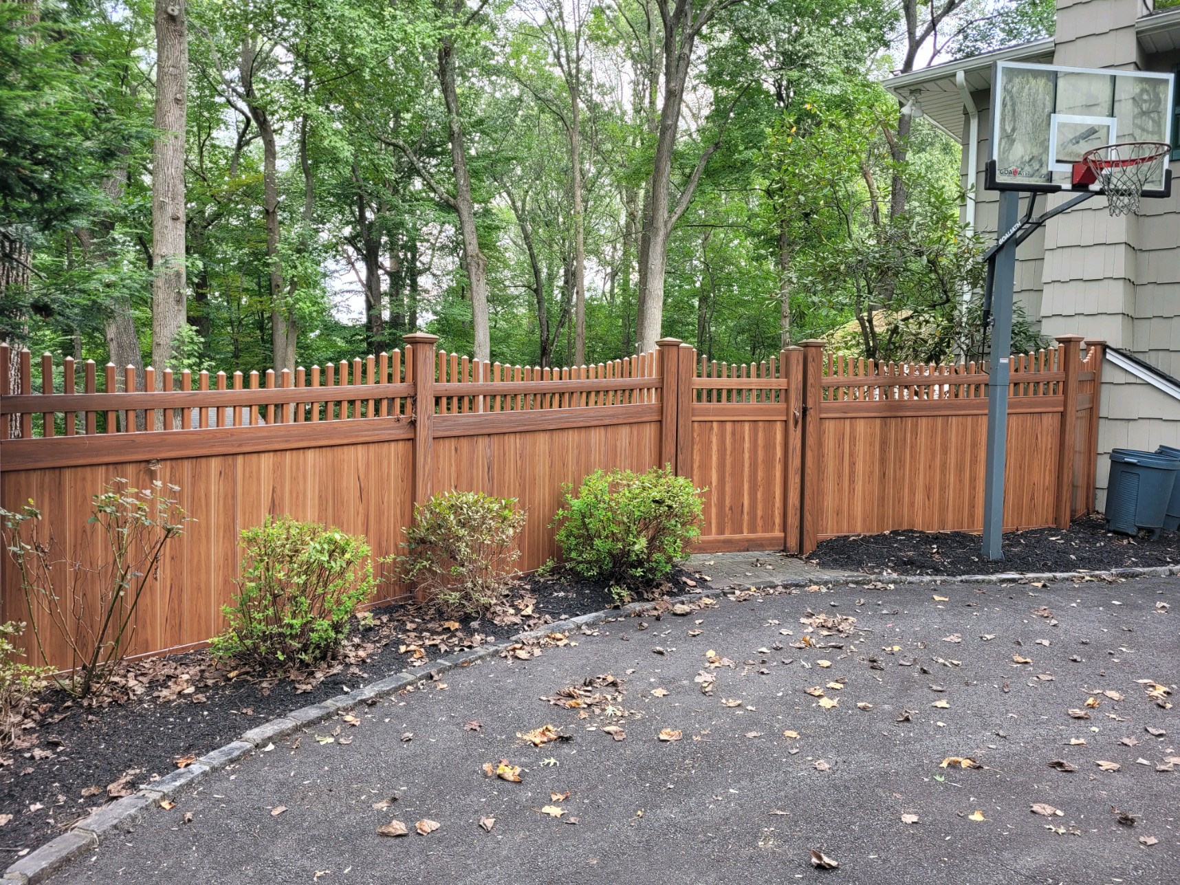 Cedar Picket Privacy Fence